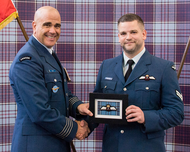 FE wings mean ‘new perspective’ on aviation - The Aurora News