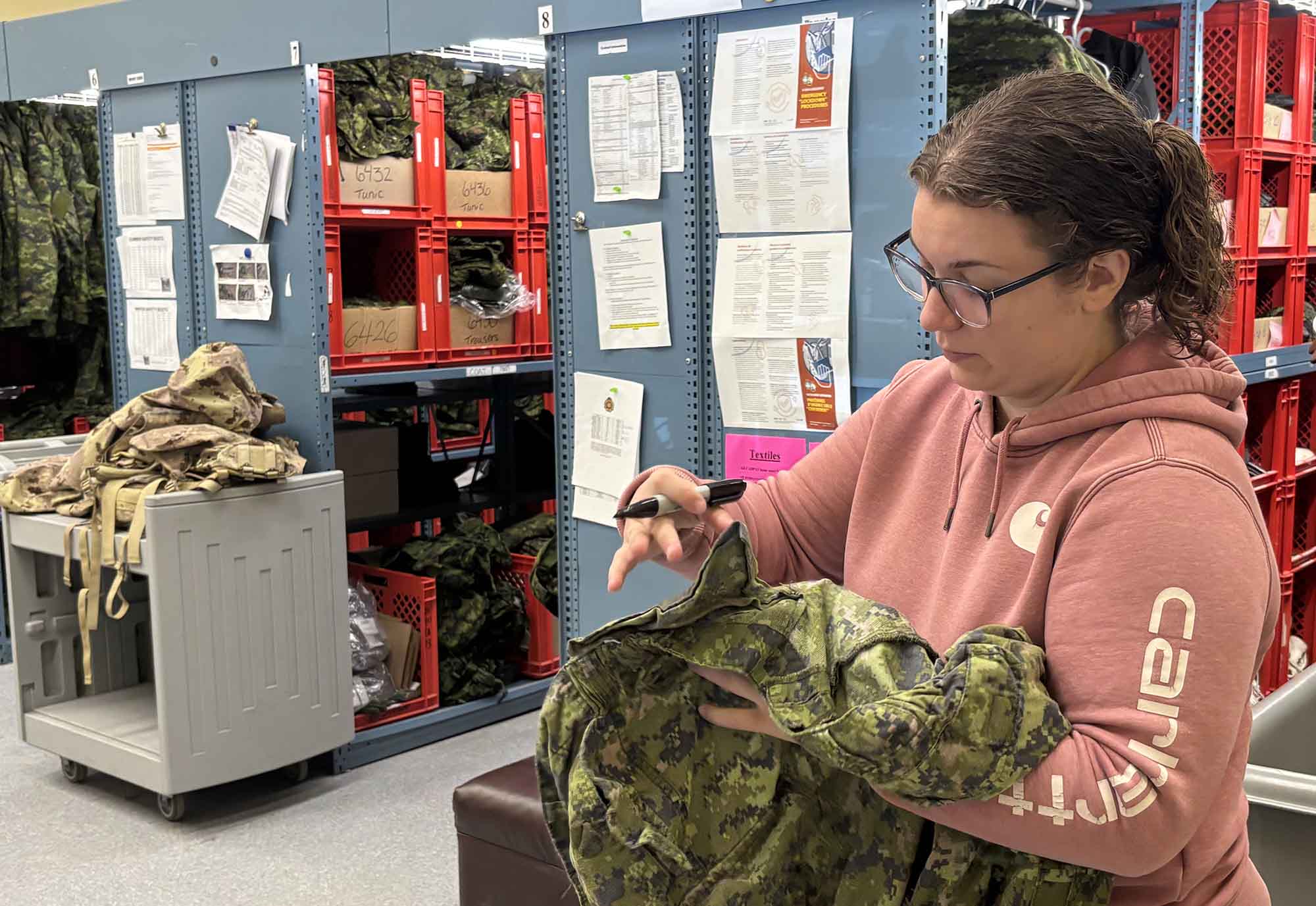 Looking sharp - The Aurora News
